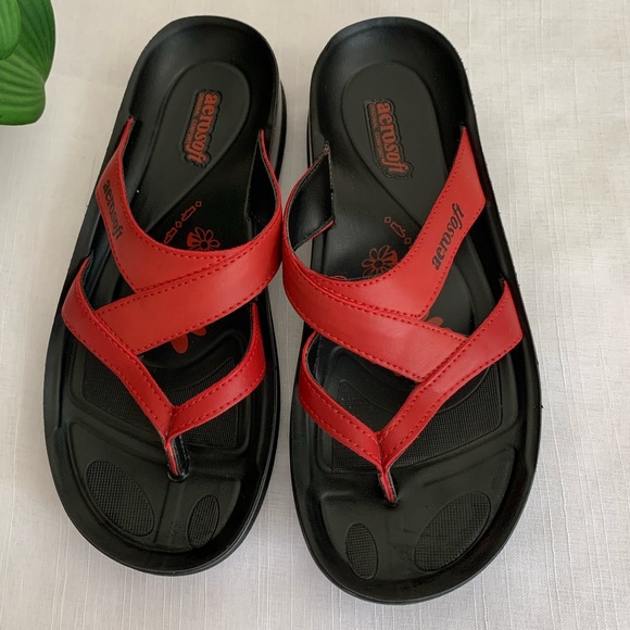 Aerosoft | Shoes | Aerosoft Kumo Arch Supportivewomens Strappy Sandals ...